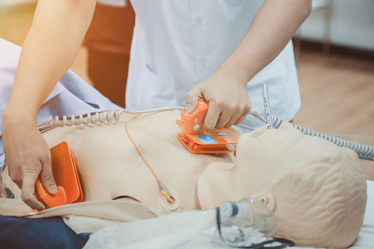 DEFIB Training – Code Red Safety Solutions